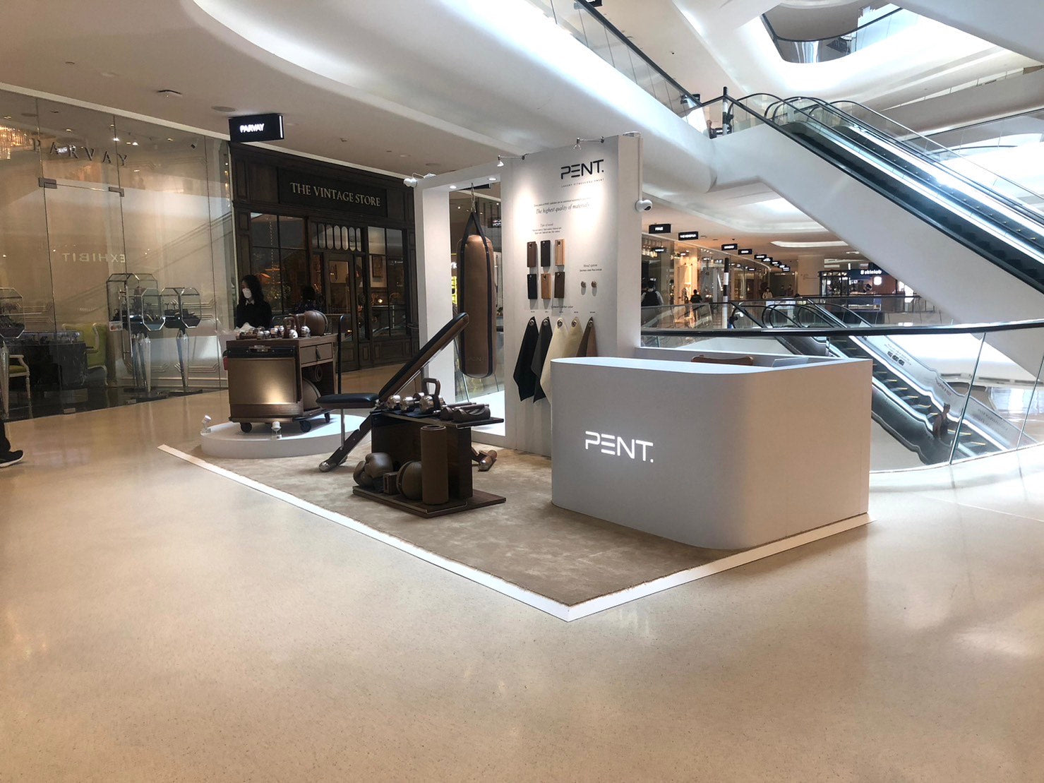 Explore PENT Luxury Fitness Equipment at Central Embassy Bangkok – PENT ...